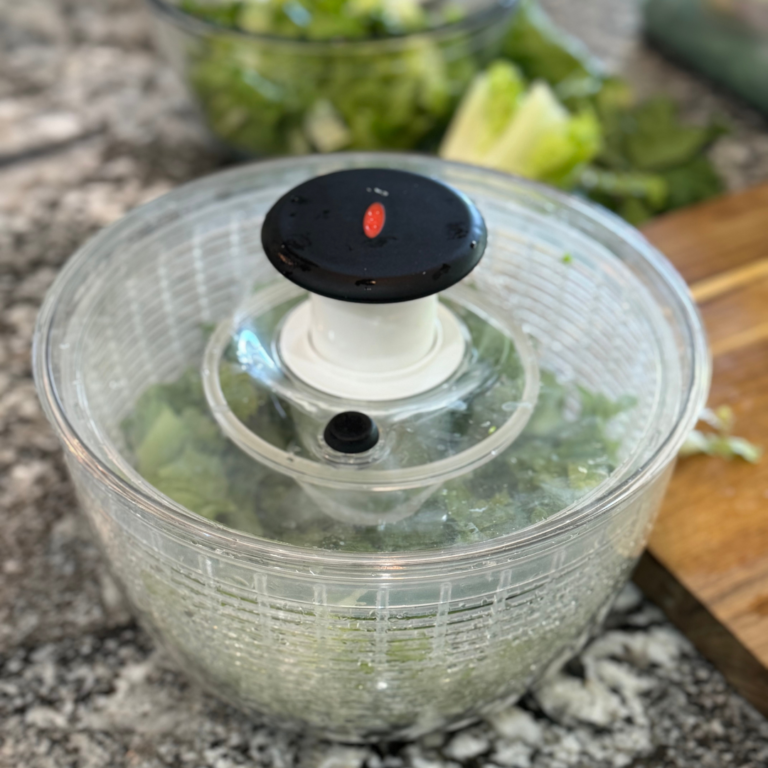 Cobb Salad Recipe - Mom Always Finds Out